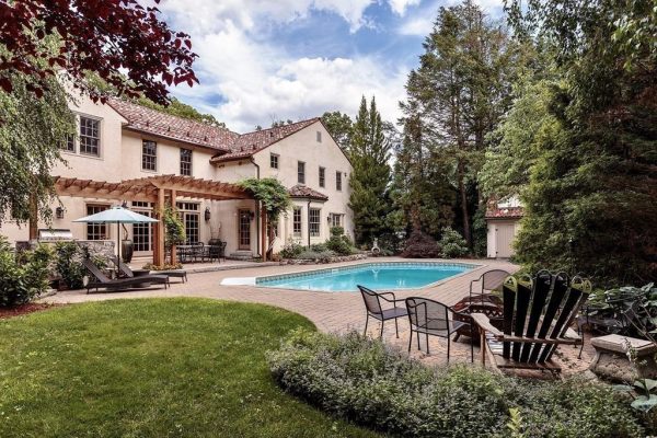 Five Homes For Sale Near Boston With Incredible Pools